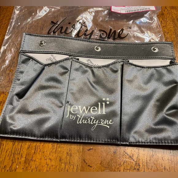 thirty-one | Bags | Thirty One Jewell Triple Slit Pocket New | Poshmark